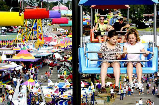 Fair caps festive run - Forsyth News