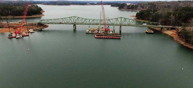 Hwy. 53 bridge over Lake Lanier in north Forsyth reduced to one lane ...