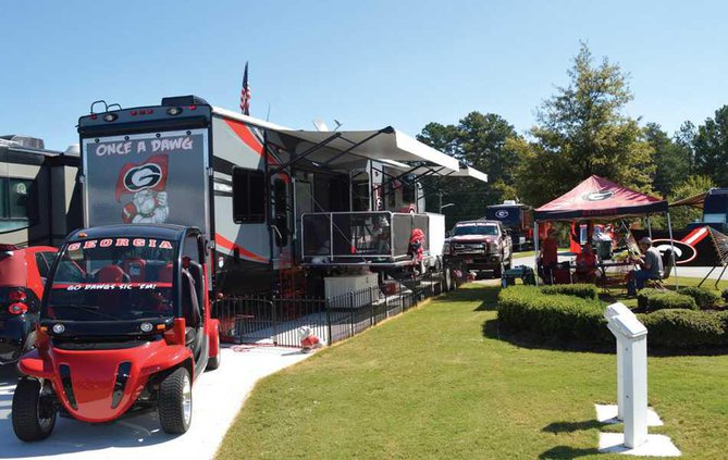 Tailgating with the pros: a day at the McBrides' UGA pregame - Forsyth News