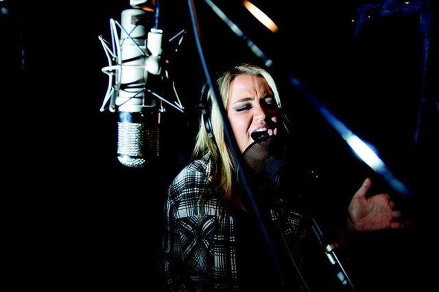 Big Voice, Bigger Dreams: Behind the scenes with Riley Biederer ...