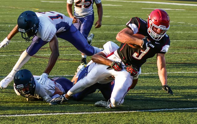Football: Lambert takes wide focus in spring ball - Forsyth News