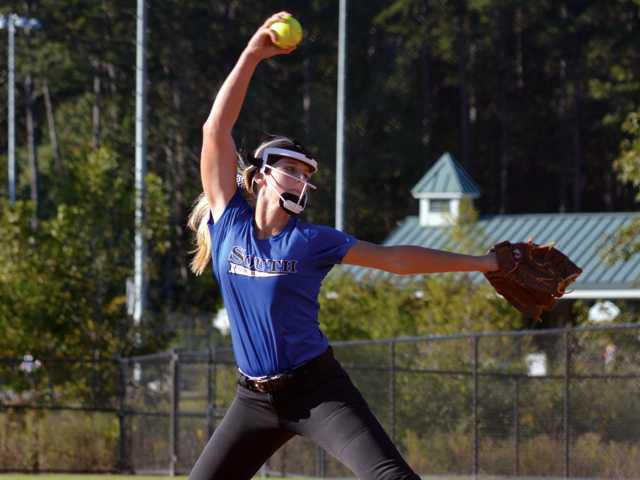 Lambert softball wins region title - Forsyth News