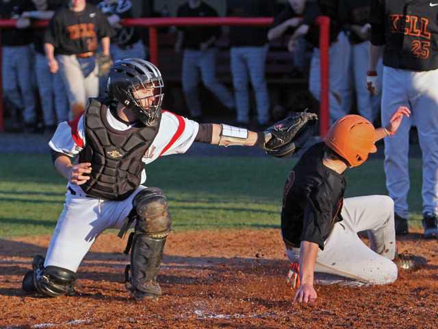 Baseball: Kell breaks loose against Central - Forsyth News