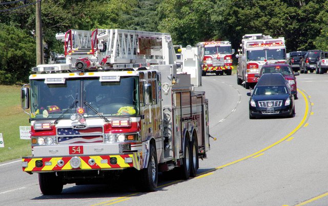 Sandy Springs firefighter killed in north Forsyth motorcycle wreck ...