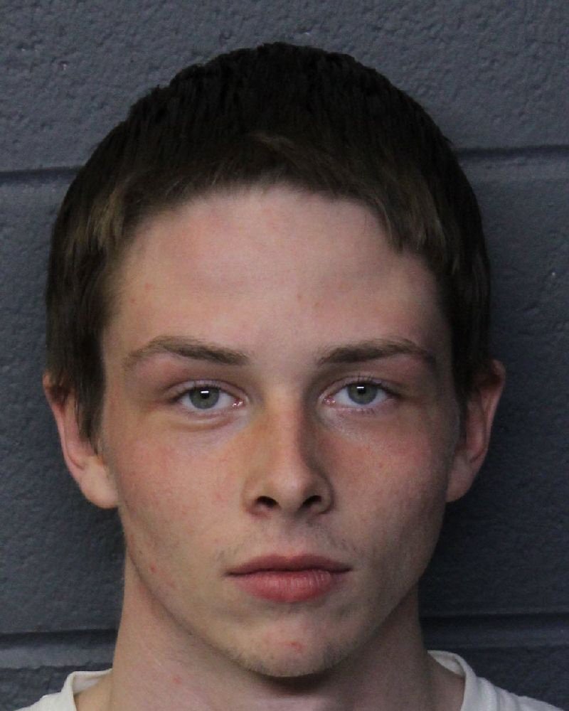 Police arrest suspect in Saturday morning gas station robbery - Forsyth ...