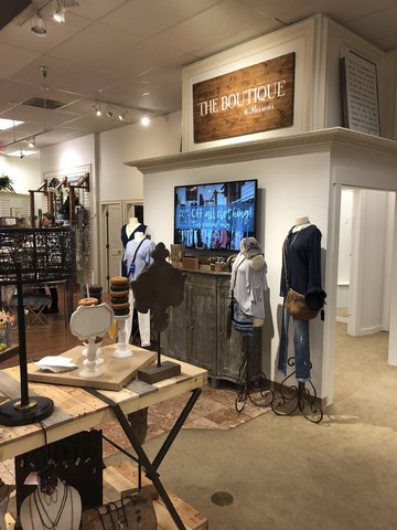 Parsons Gifts opens new boutique - Forsyth News