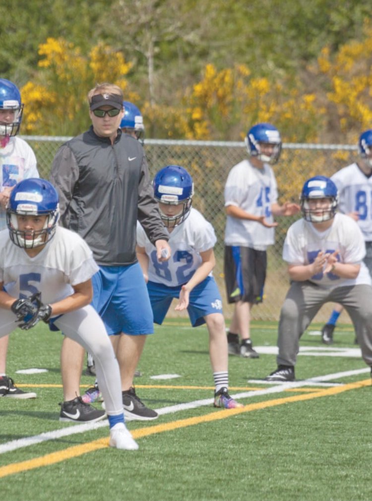 Football: As Central's Hepler enters 10th year in county, his son ...