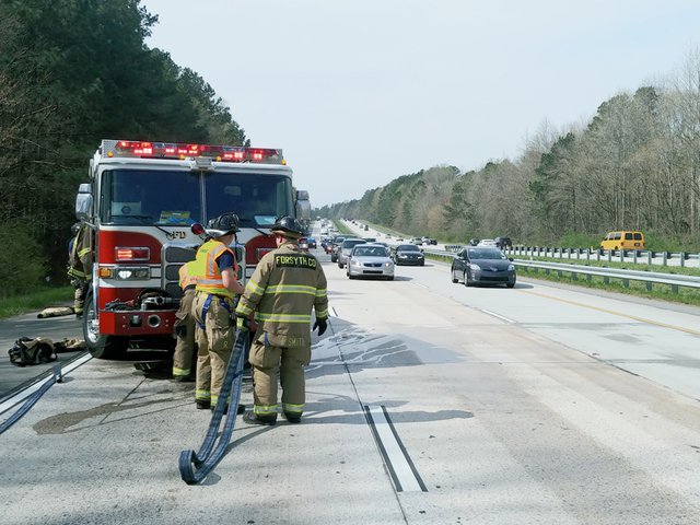 Wrecks snarl traffic on Ga. 400 northbound - Forsyth News