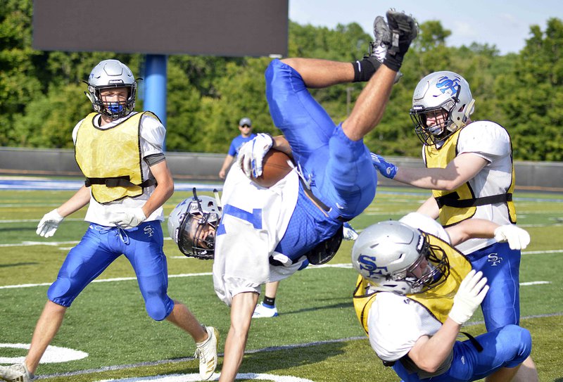 Football: Six contenders for Offensive Player of the Year - Forsyth News