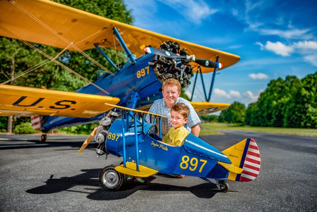Local dad, pilot teaches kids to fly ... model airplanes that is ...