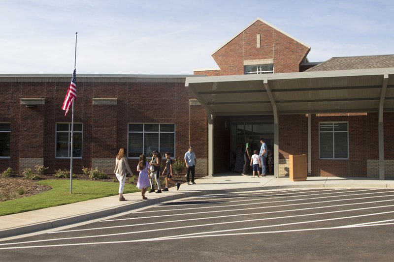 Pinecrest Academy opens new Lower School building to students ...