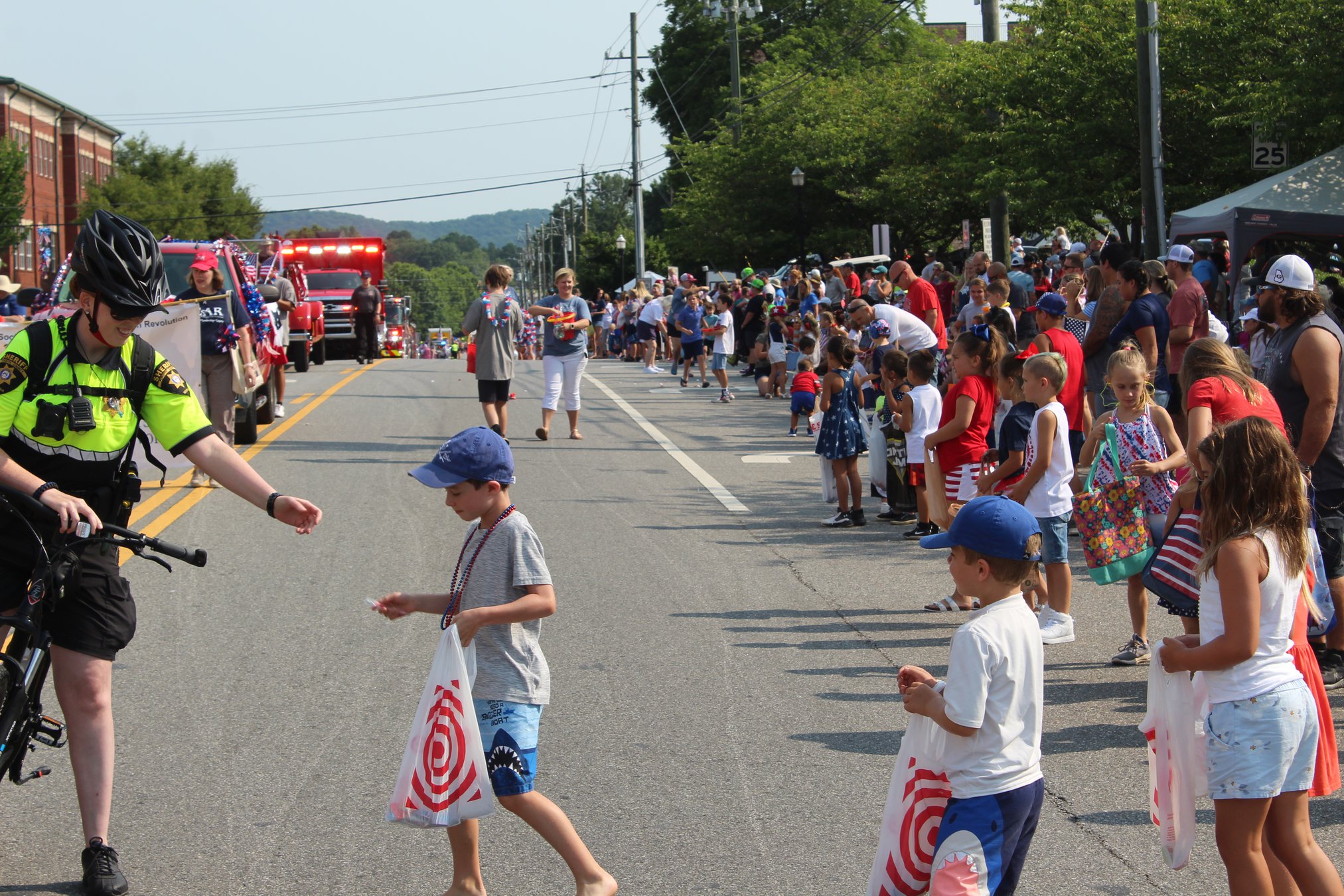 Check out these sights from Cumming's Fourth of July steam engine ...