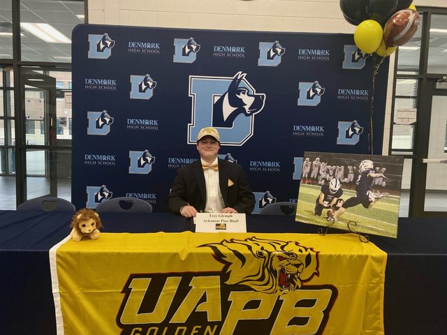 Denmark's Trey Glymph signs with Arkansas at Pine Bluff - Forsyth News