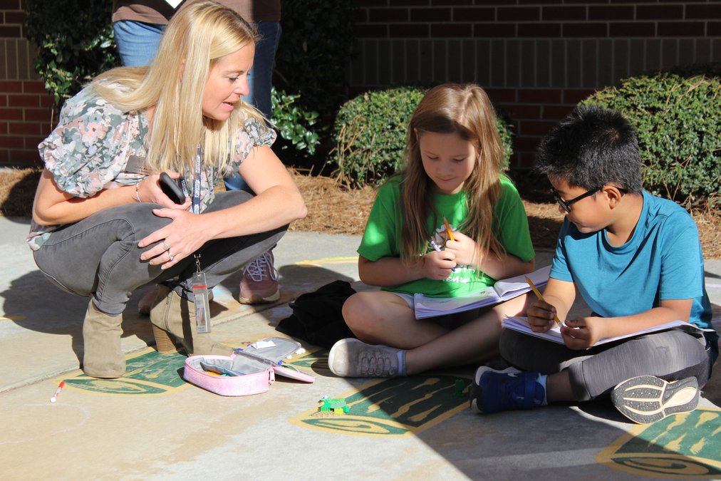 State Superintendent presents Whitlow Elementary with STEM ...