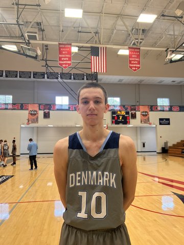 Basketball Roundup: Stefan Davidov's record-breaking display spurs ...