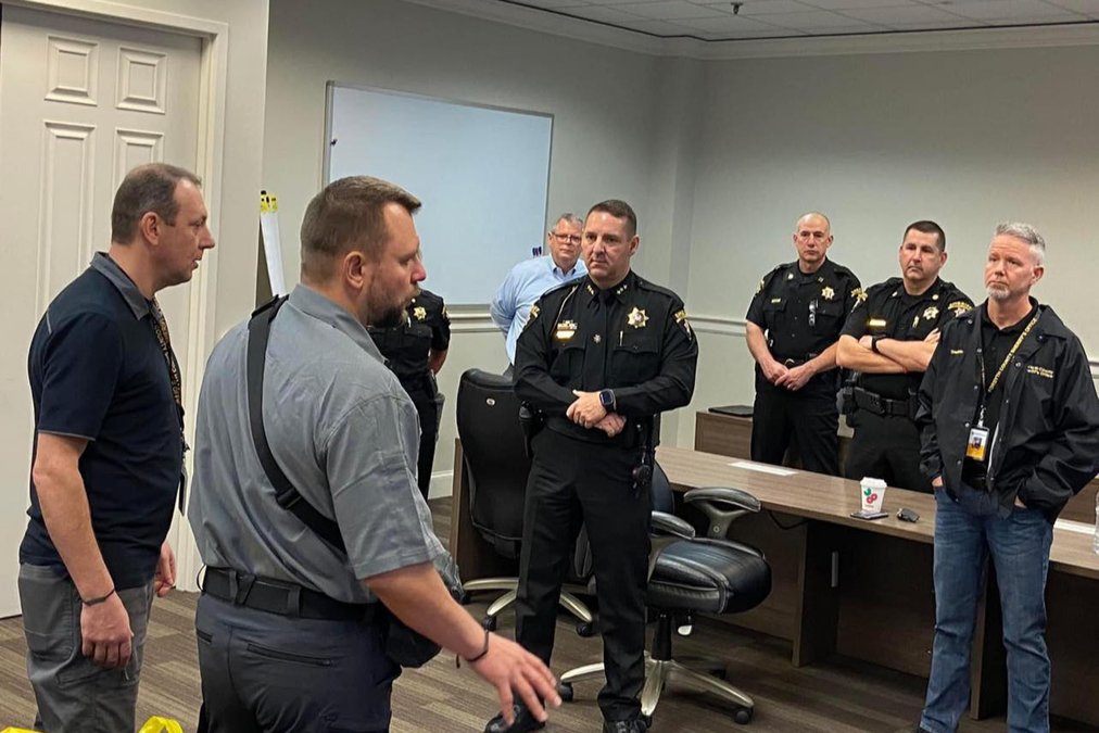 A police major from Ukraine shares stories from the front line with ...