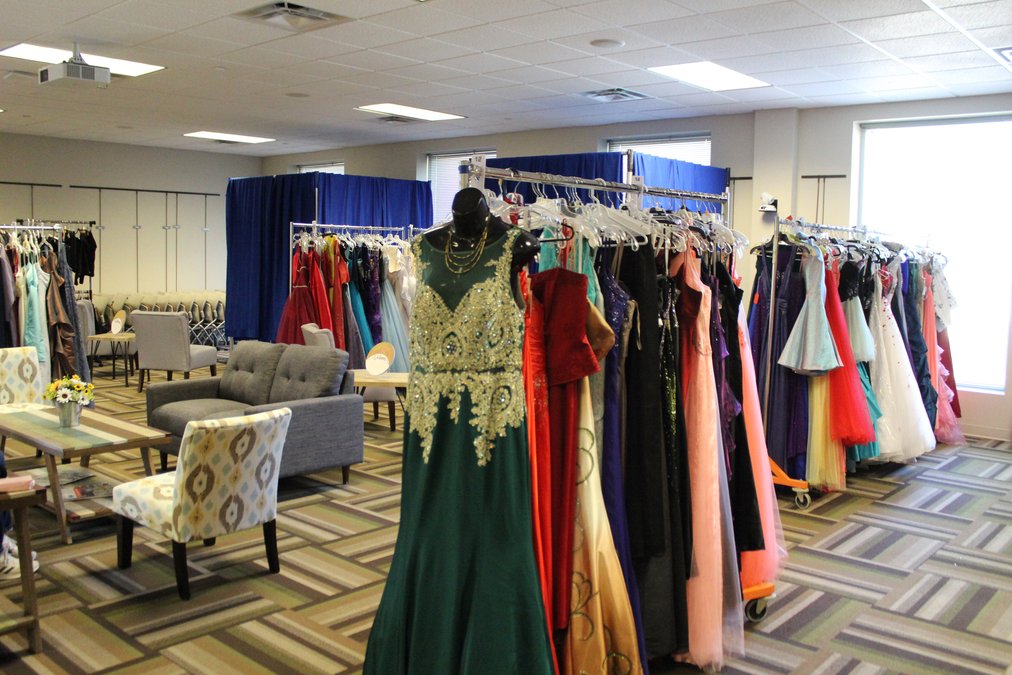 How The Place and UNG are helping Forsyth County students attend prom ...