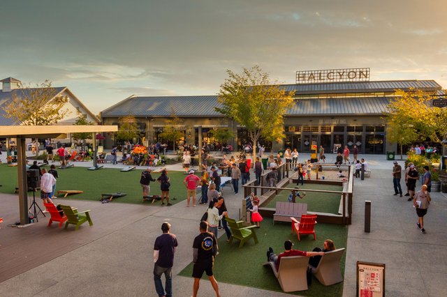 Halcyon is one step closer to getting a high-end grocery store ...