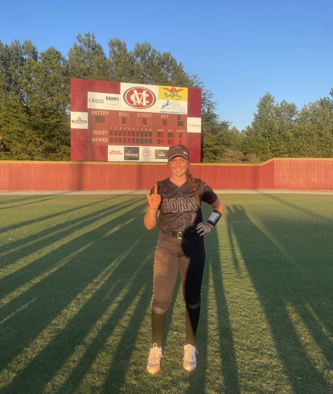 Softball: Longhorns' Hannah Cole throws perfect game; Broncos rout ...