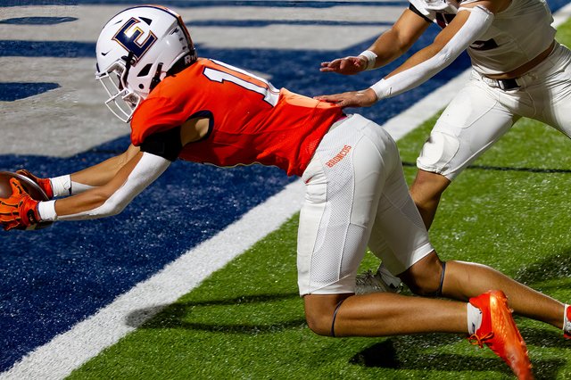 Football: State playoffs 1st round preview capsules - Forsyth News