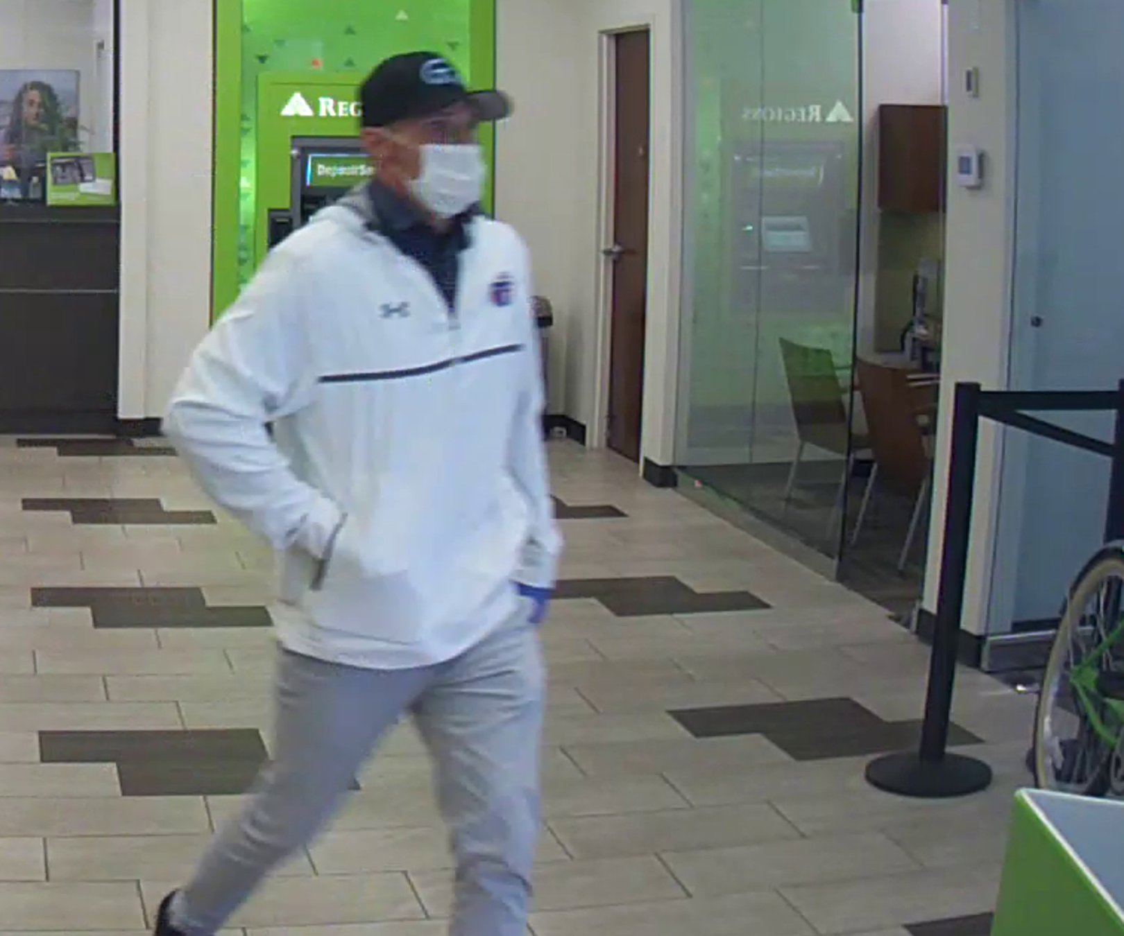Man accused of attempting to rob bank with threatening note indicted in ...