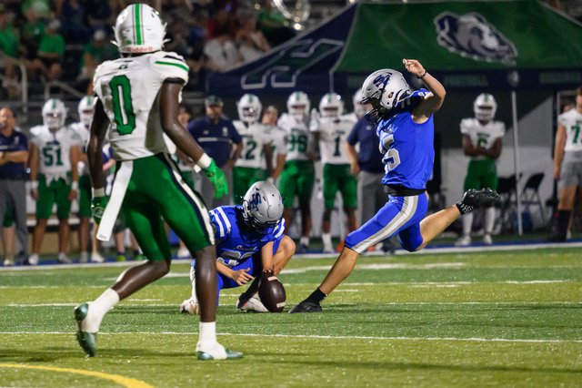 Football: Local players receive AJC all-state recognition - Forsyth News