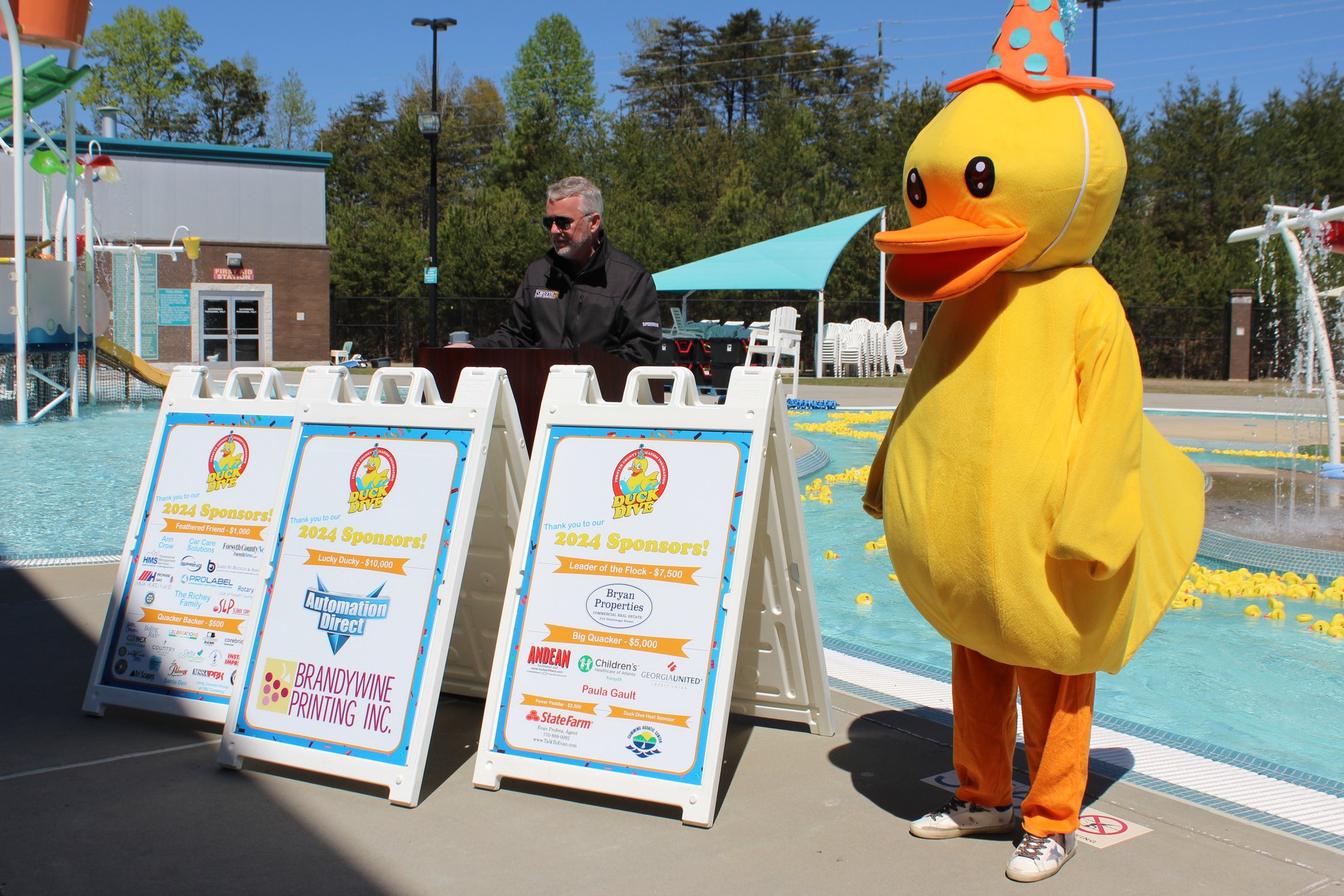 Who won the $10,000 prize in this year’s Duck Dive for Education ...