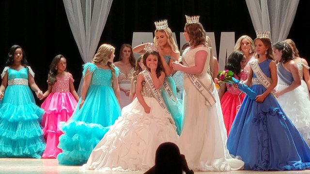 ‘What makes you different is what makes you beautiful.’ Forsyth County ...