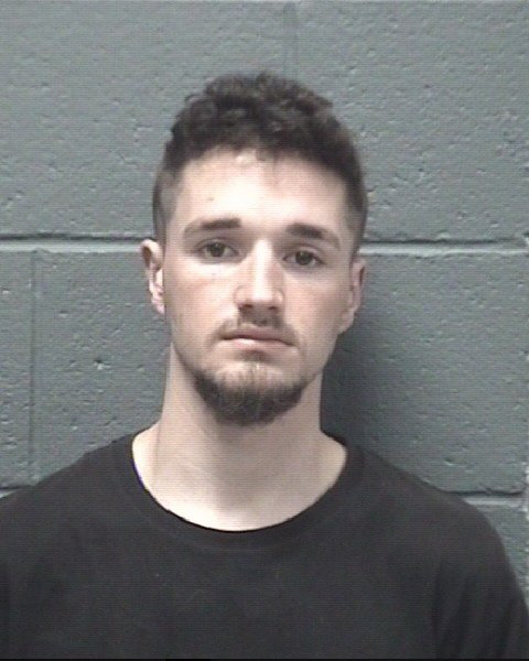 Man accused of posing as immigration lawyer and allegedly scamming ...