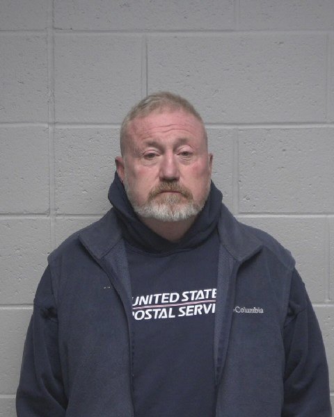 Mail carrier allegedly delivers hit-and-run, DUI - Forsyth News