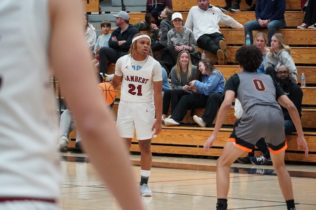 Basketball: Lambert rolls to 7th straight win - Forsyth News