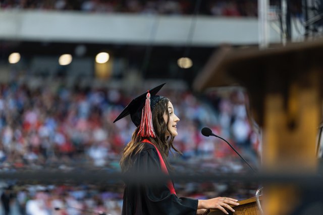 Forsyth County grad inspires thousands as UGA Commencement speaker ...