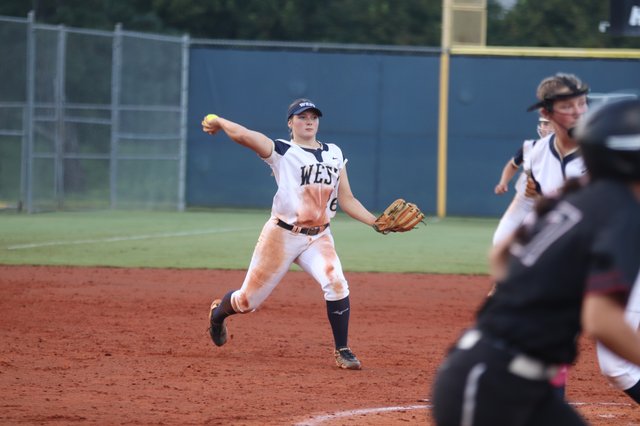 Softball: Wolverines sweep Longhorns, secure series win - Forsyth News