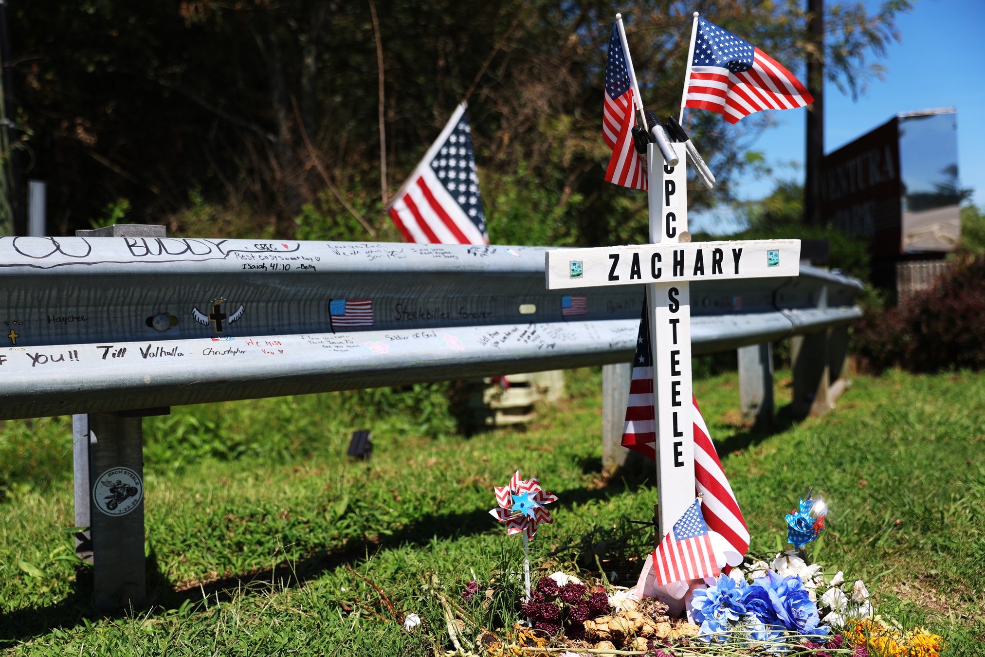 Police reports, 911 calls reveal what happened in the minutes following ...