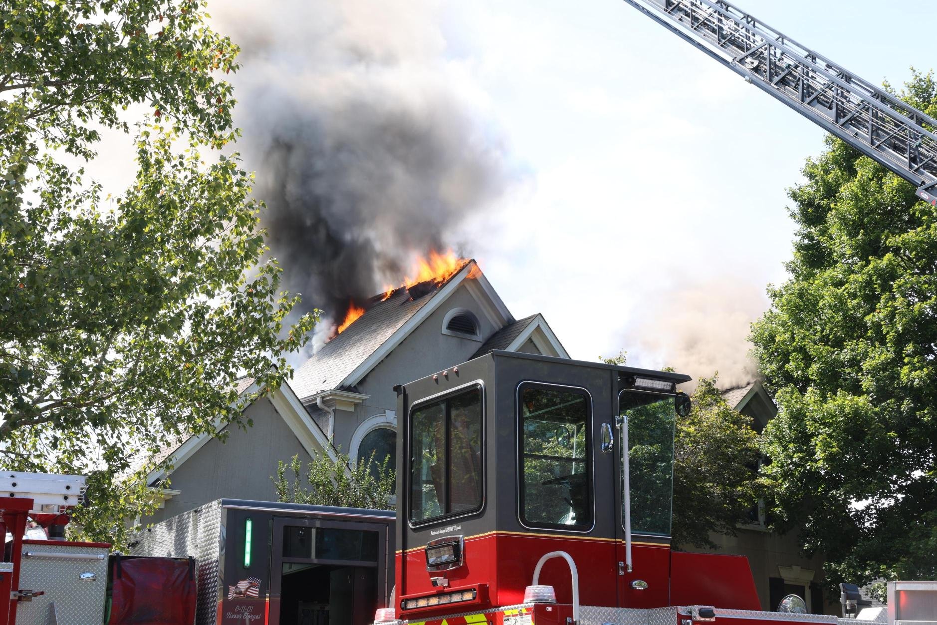 UPDATE: Firefighters battle flames at west Forsyth County house ...