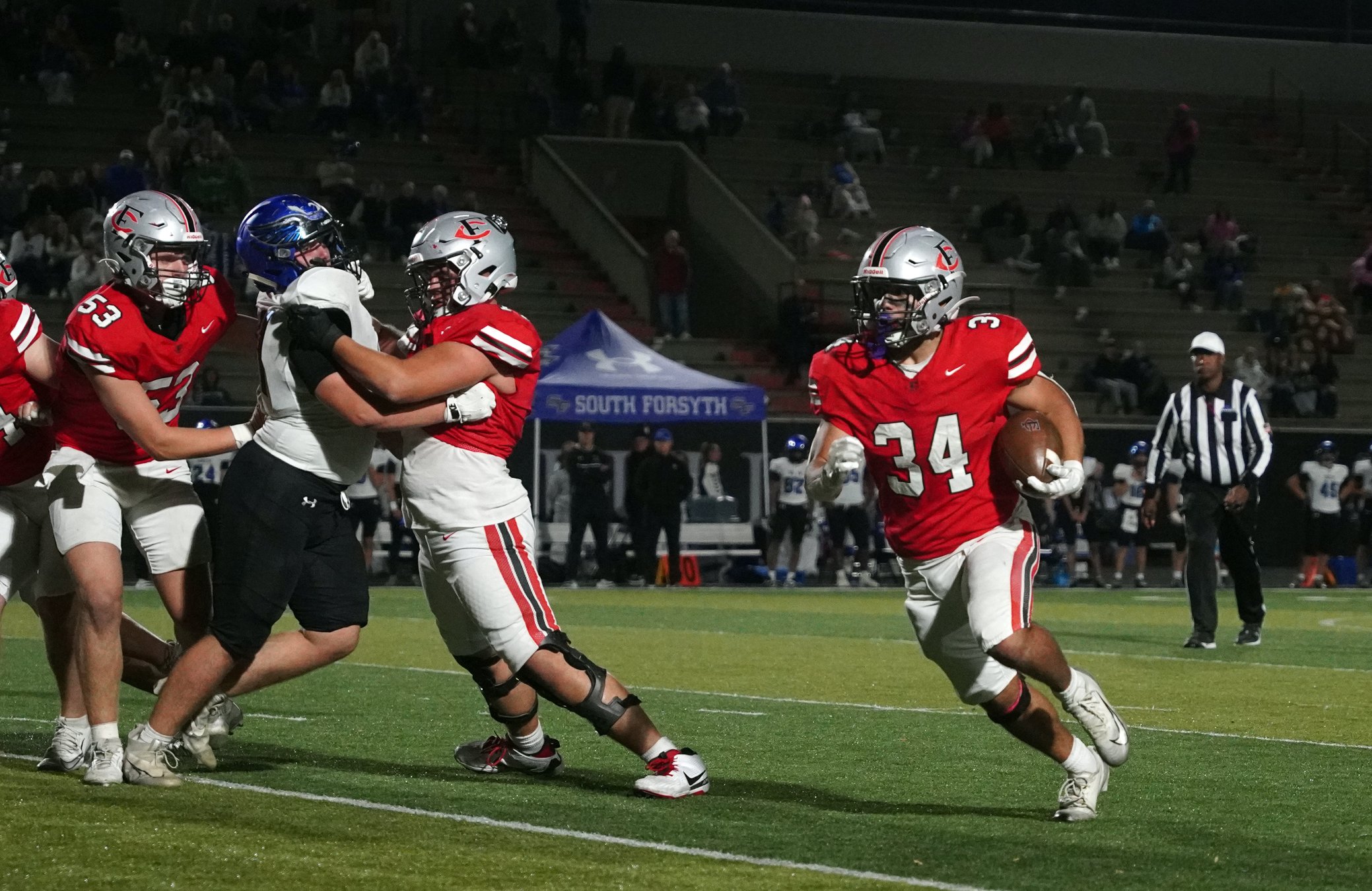 Football: Bulldogs hold off War Eagles to nab 1st win - Forsyth News