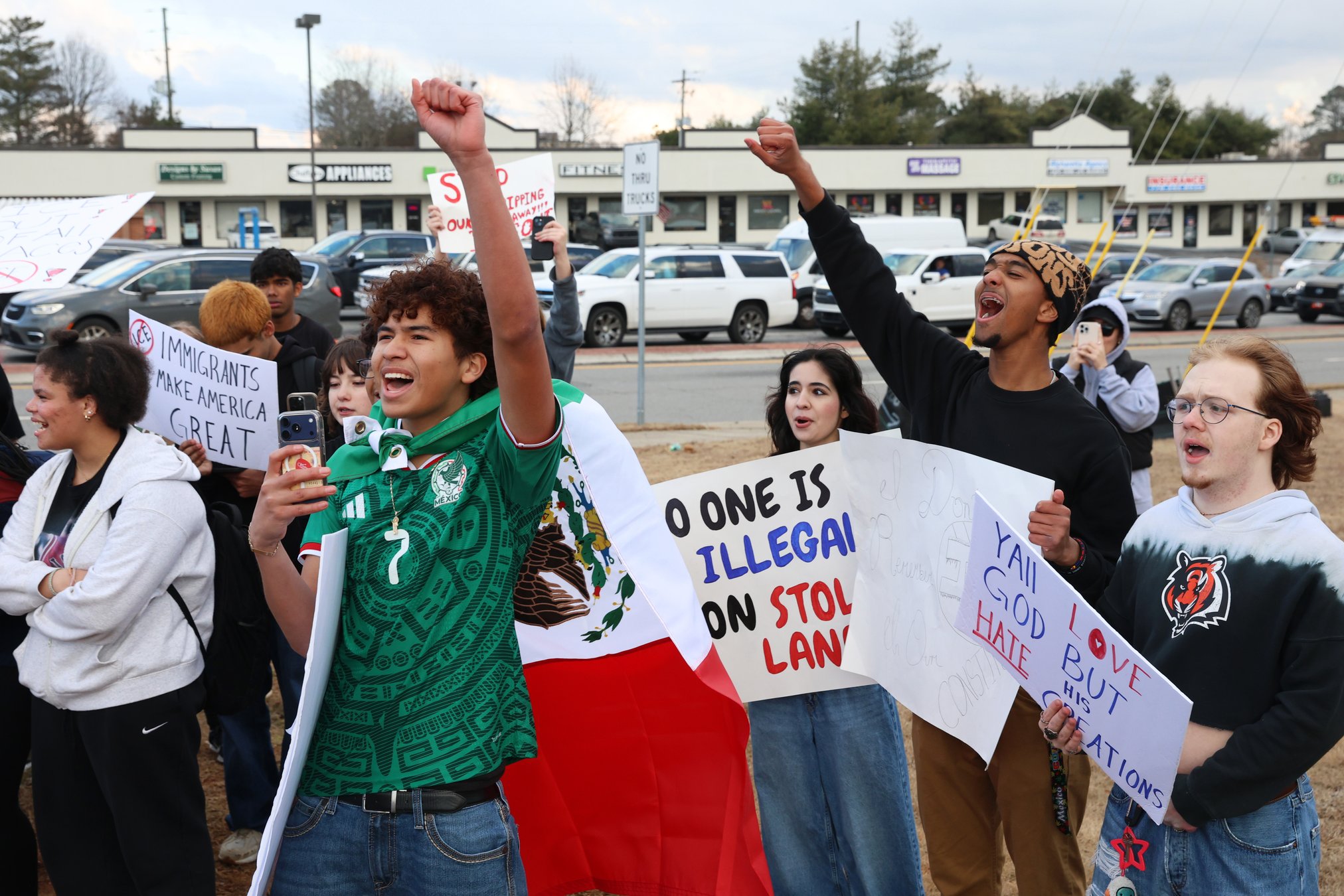 Denmark High School students protest ICE in off-campus march - Forsyth News
