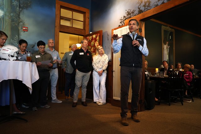 Senate candidate Derek Dooley and Gov. Brian Kemp make campaign stop at ...