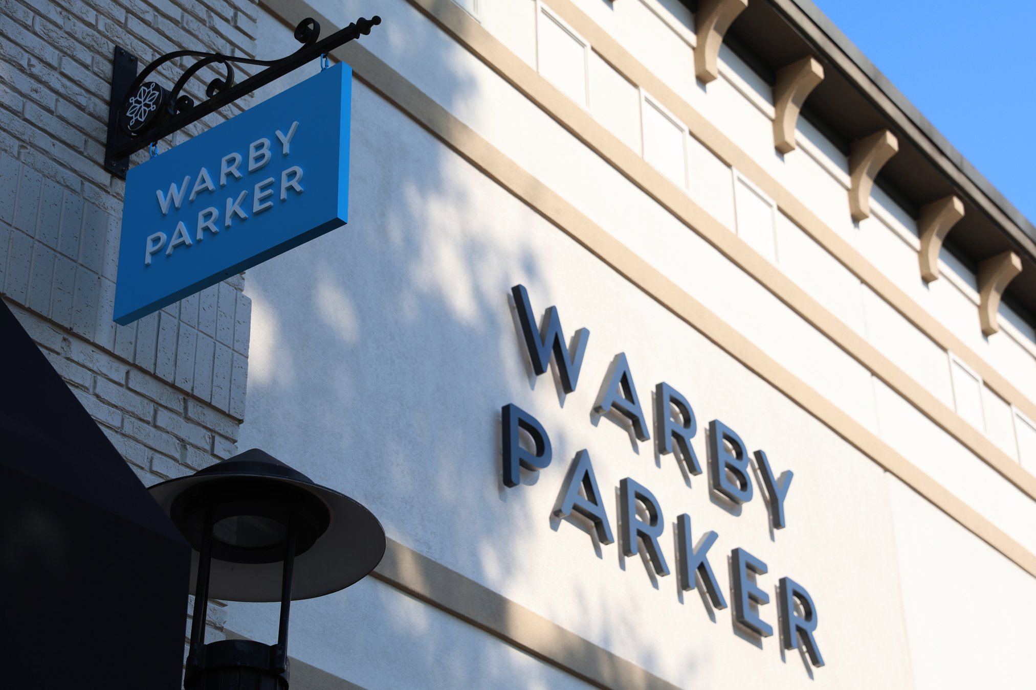 Where Warby Parker is opening its first Forsyth County store - Forsyth News